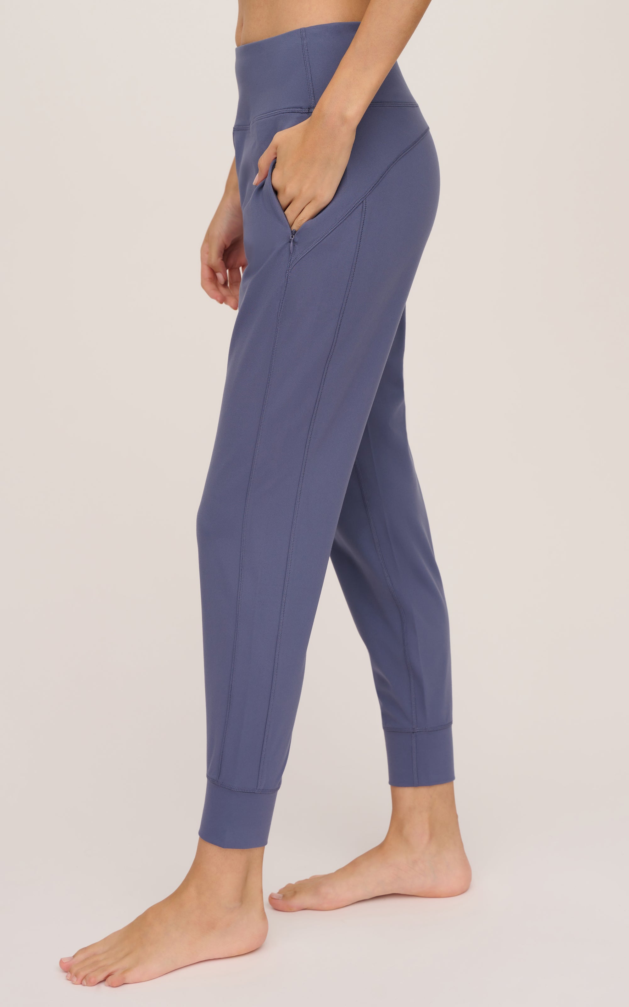 Interlock Greenwich Jogger with Zipper Pockets and Back Yoke - PW72009-W01 – 90 Degree by Reflex